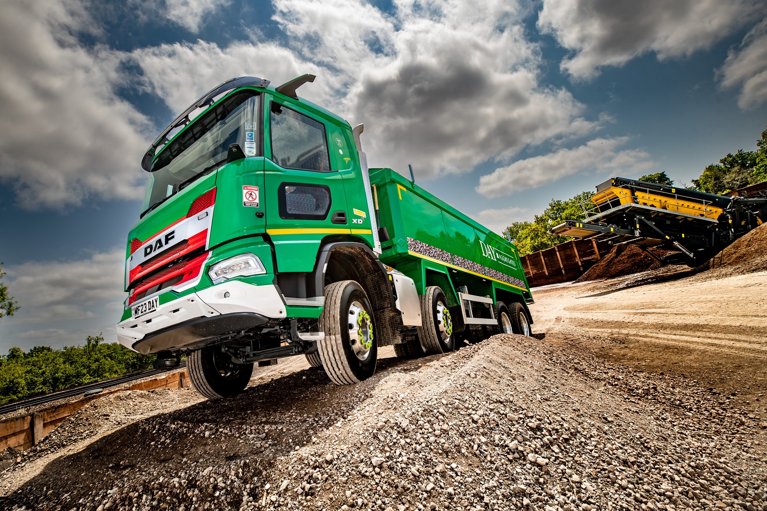 New DAF XDC eight wheelers signal new dawn at Day Aggregates
